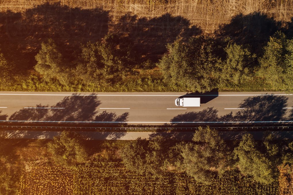 Tailgate Delivery Service – Arpash Transportation